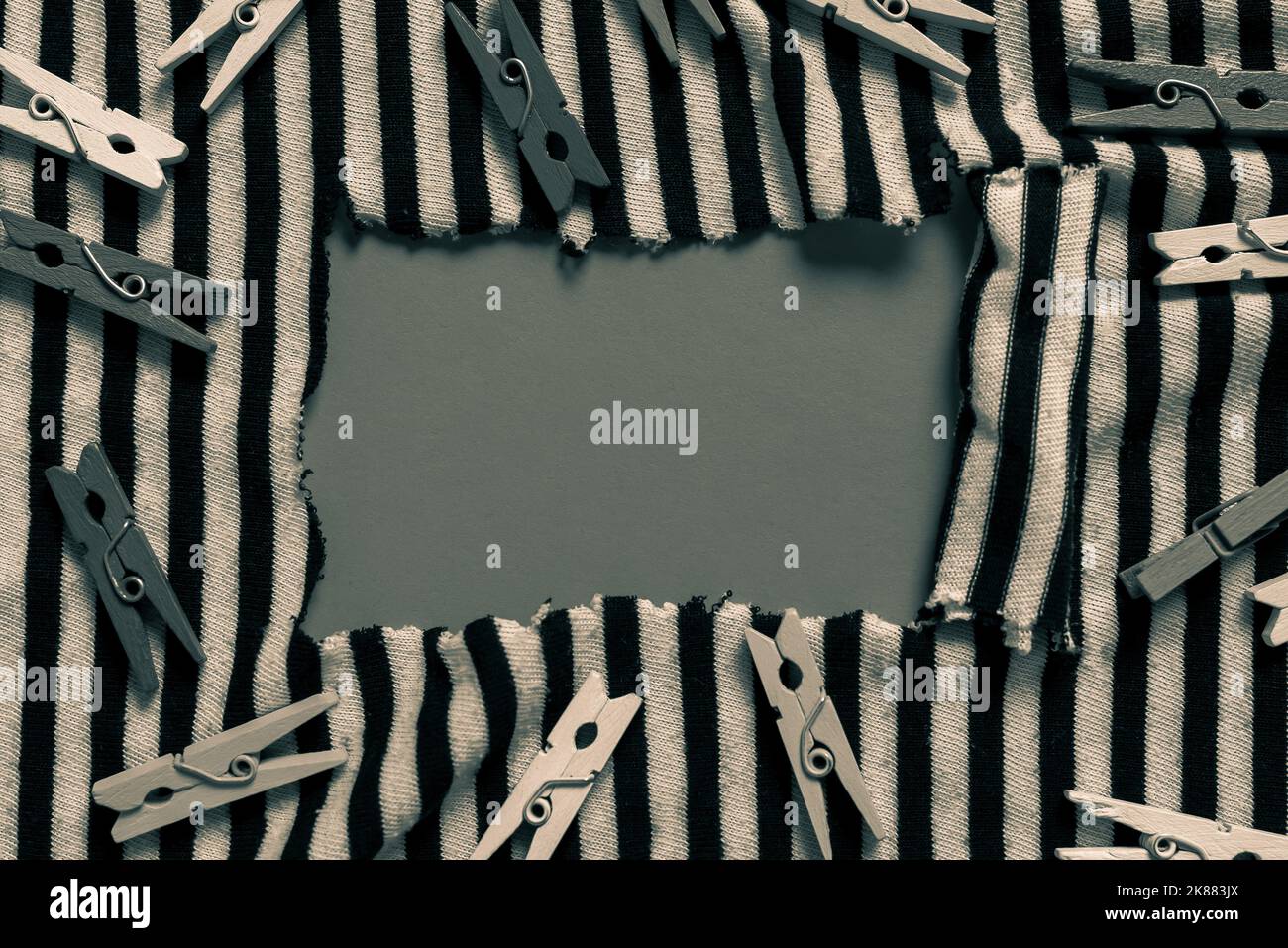 Colorful Wallpaper Image, Shatter Effect Design, Geometric Pattern ...