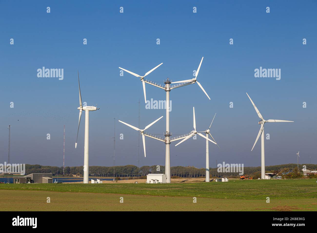 Multi rotor hi-res stock photography and images - Alamy