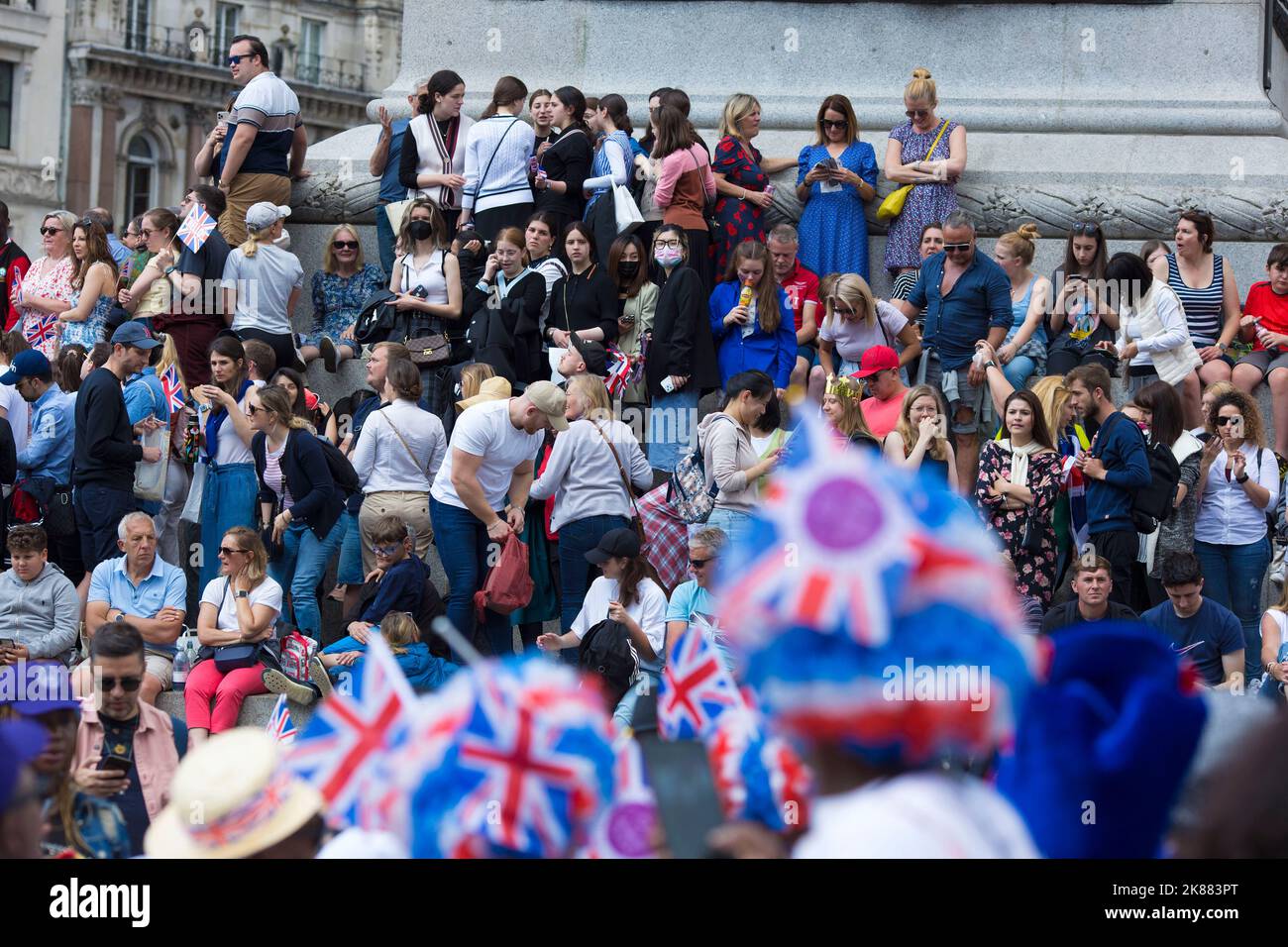 Revellers with Union flags gather in Trafalgar Square, central London ...