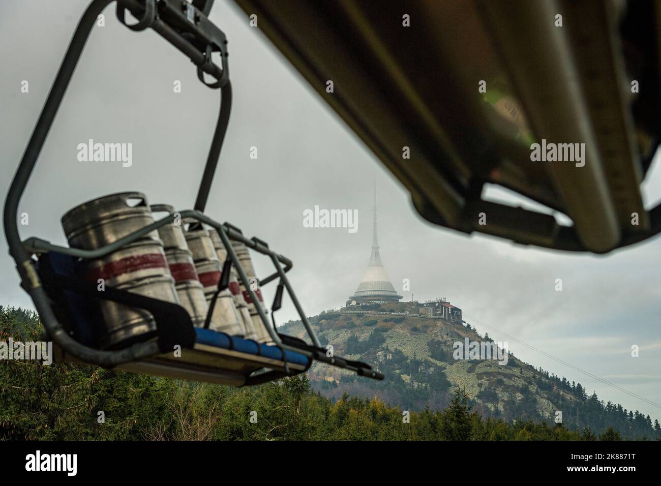 Liberec, Czech Republic. 21st Oct, 2022. Load test of the Skalka cable ...