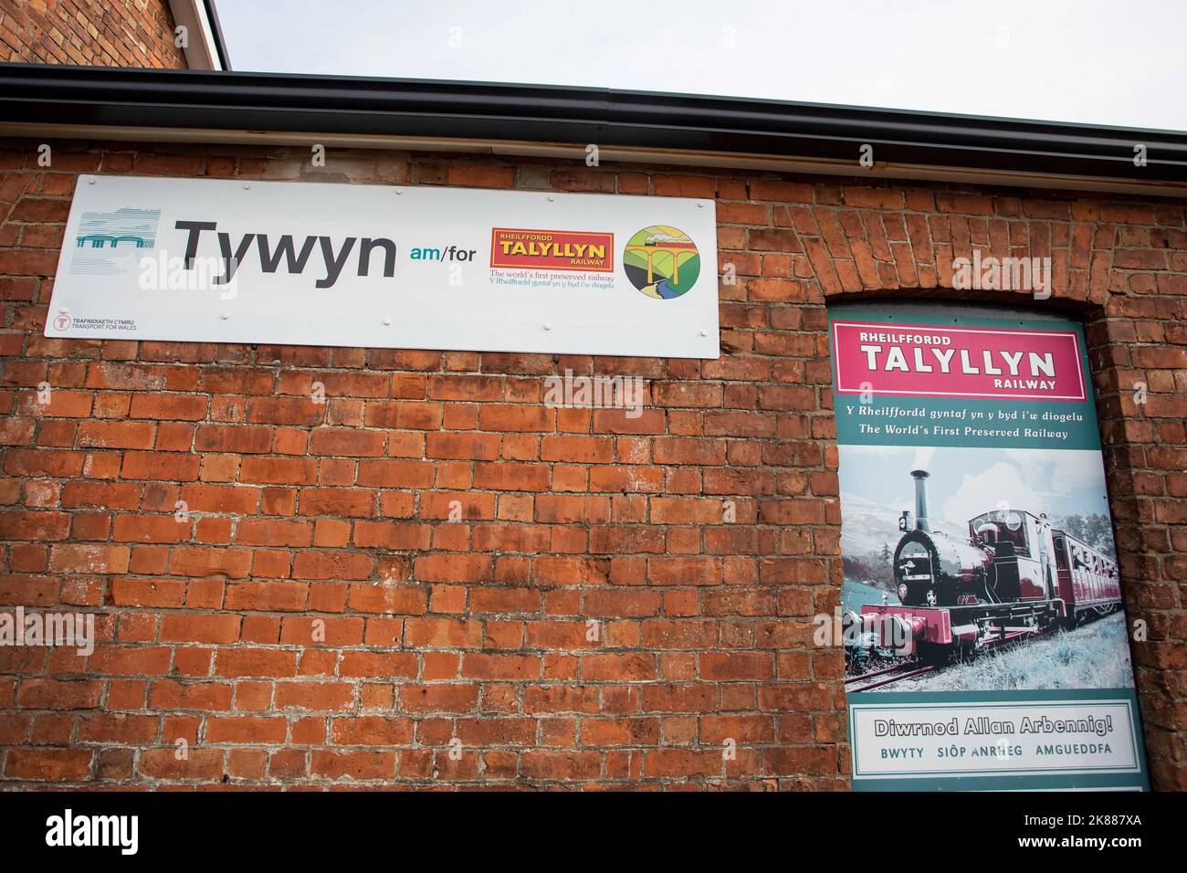 Tywyn train station, Gwynedd, north-west Wales. Part of Talyllyn ...