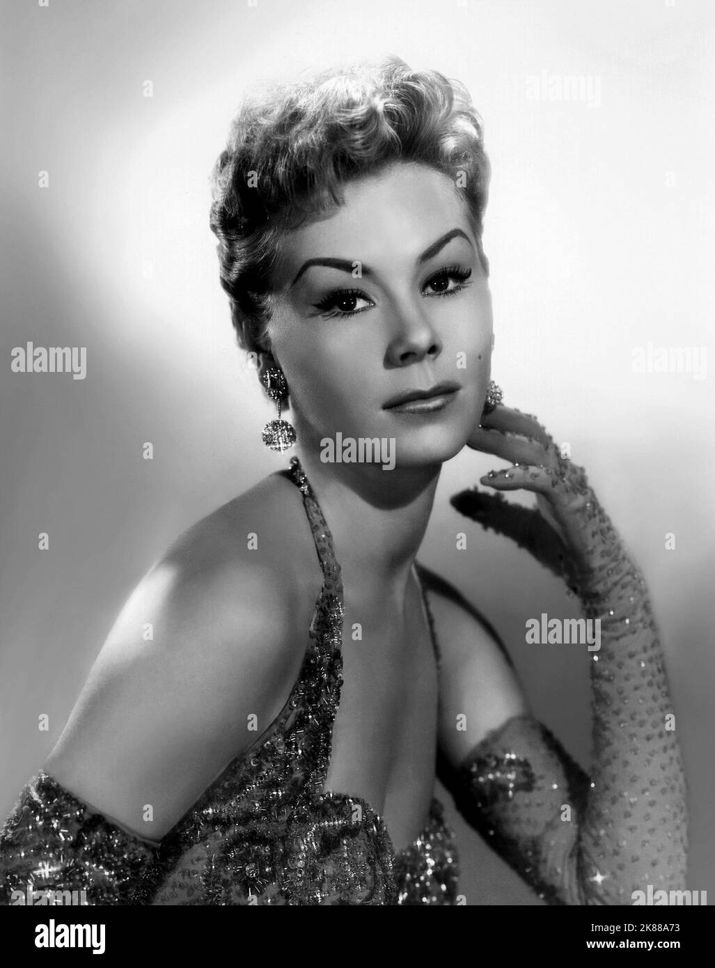 Mitzi Gaynor Actress, Singer & Dancer 01 May 1955 **WARNING** This ...