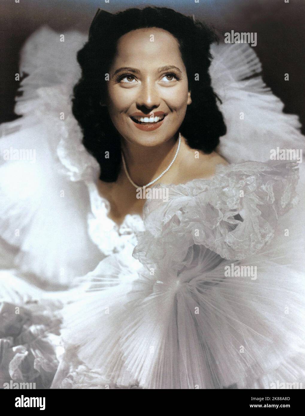 Merle Oberon Actress 01 May 1948 **WARNING** This Photograph is for ...