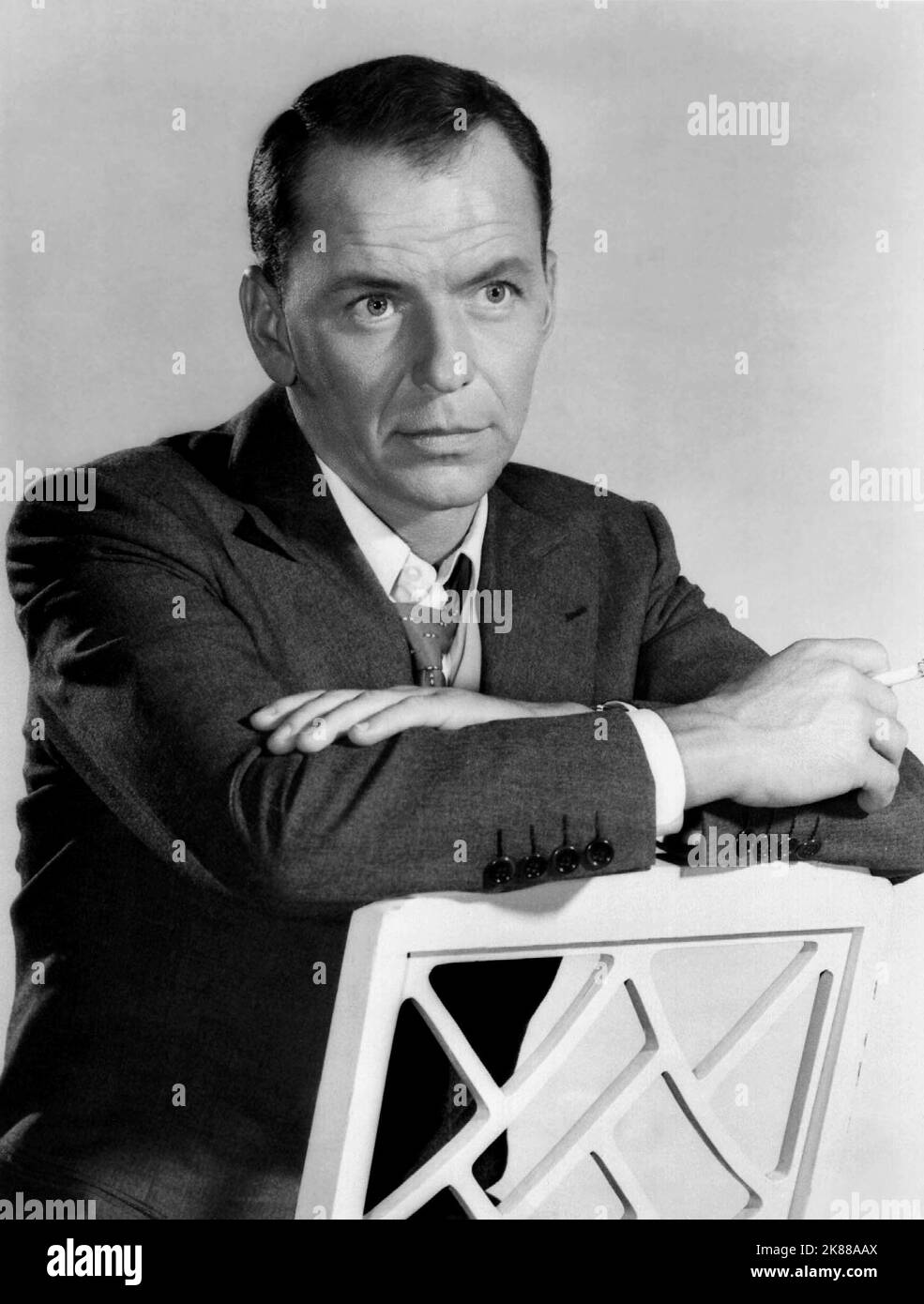 Frank Sinatra Singer / Actor 01 May 1958 **WARNING** This Photograph is for editorial use only ...
