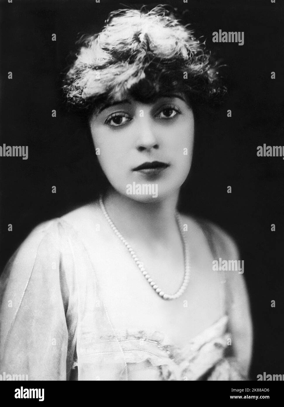 Mabel May's Instagram, Twitter & Facebook on IDCrawl