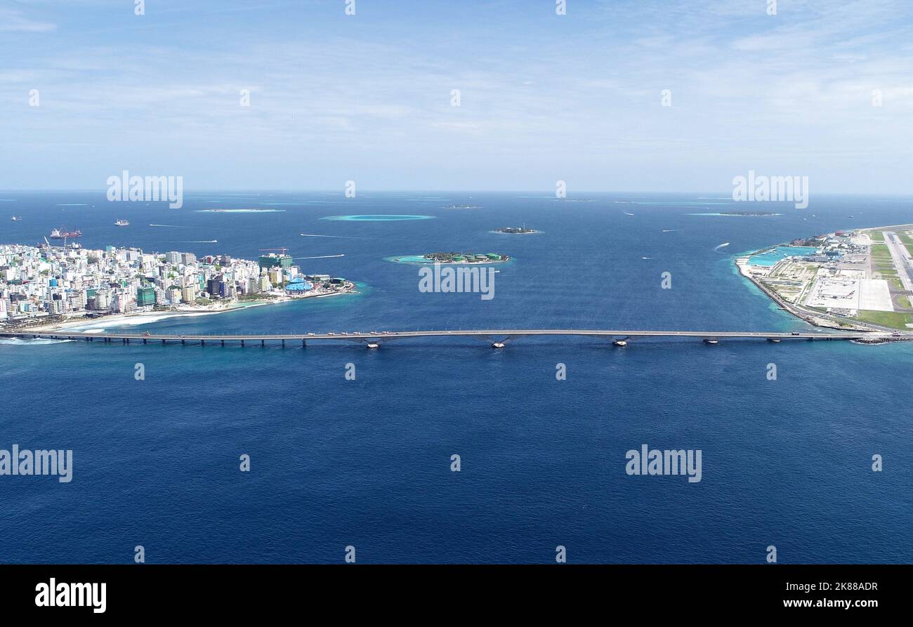 Maldives china bridge hi-res stock photography and images - Alamy