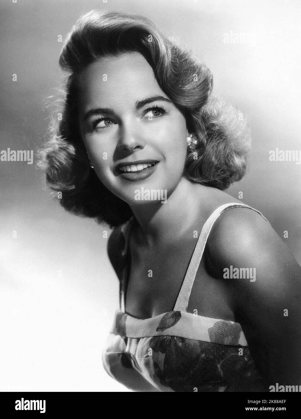 Terry Moore Actress 01 May 1955 **WARNING** This Photograph is for ...
