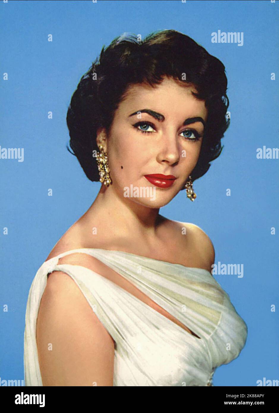 Elizabeth Taylor Actress 01 April 1952 **WARNING** This Photograph is ...
