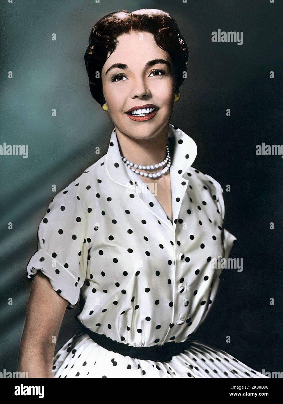 Jennifer jones portrait hi-res stock photography and images - Alamy