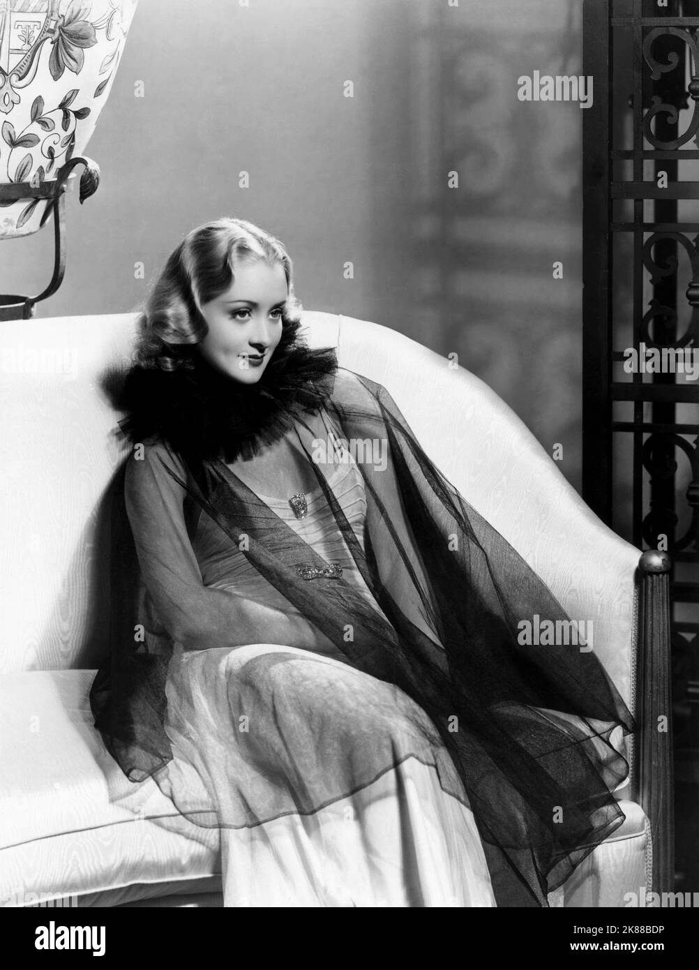 Marian Marsch Actress 01 May 1933 **WARNING** This Photograph is for ...