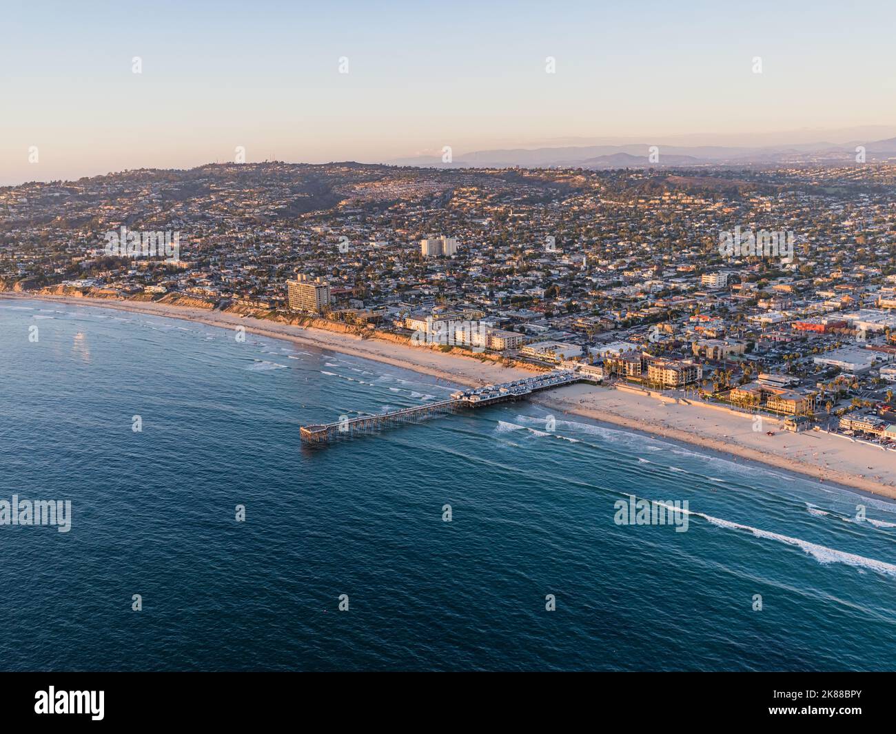 Crystal Pier Pacific Beach San Diego Ocean Blvd Aerial Stock Photo - Alamy