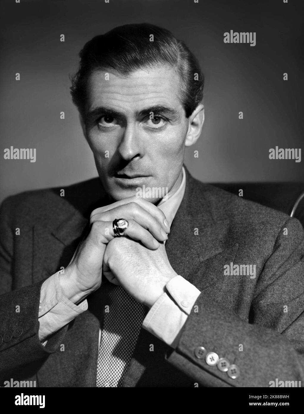 Edward Underdown Actor 01 May 1951 **WARNING** This Photograph is for ...