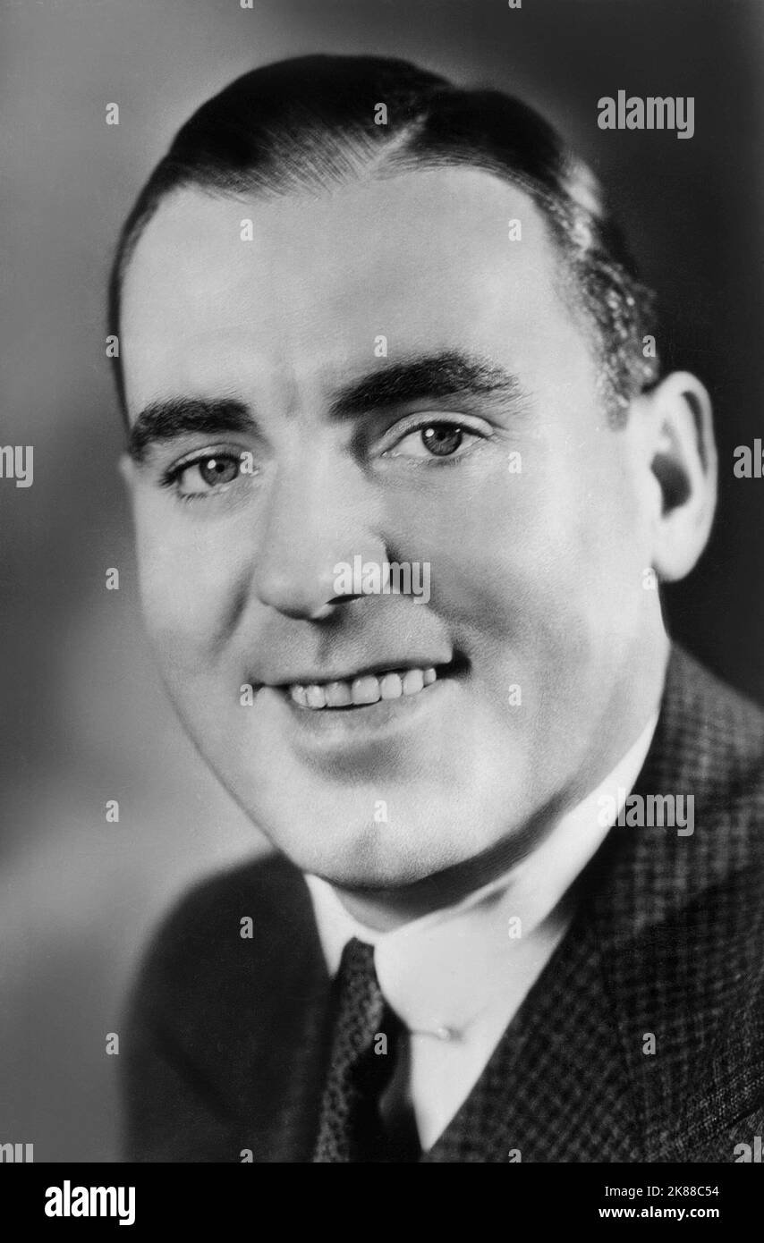 Pat O'Brien Actor 01 May 1938 **WARNING** This Photograph is for ...