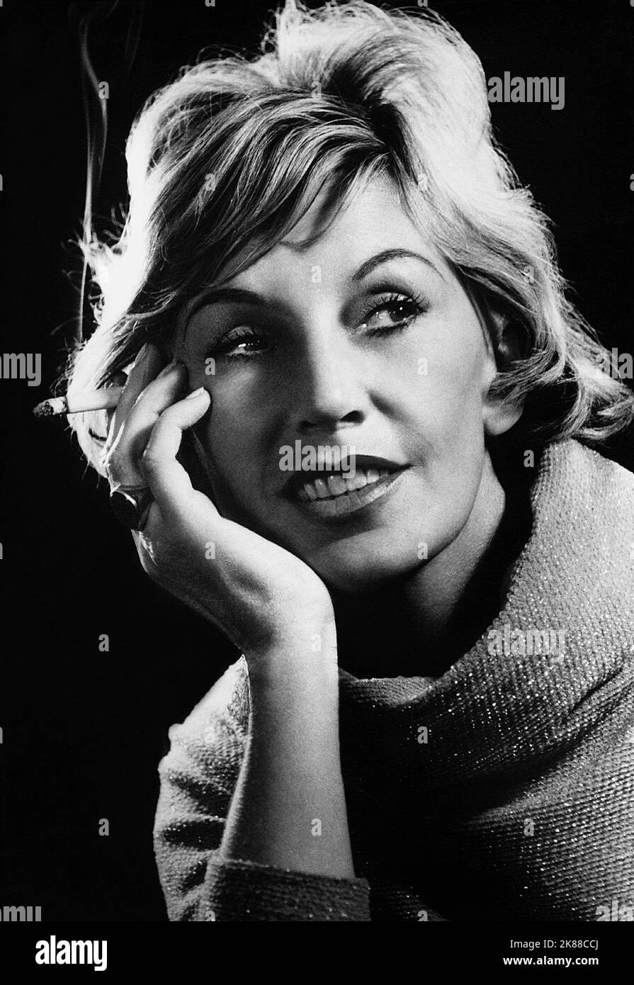 Lale Andersen Singer 01 May 1944 **WARNING** This Photograph is for ...