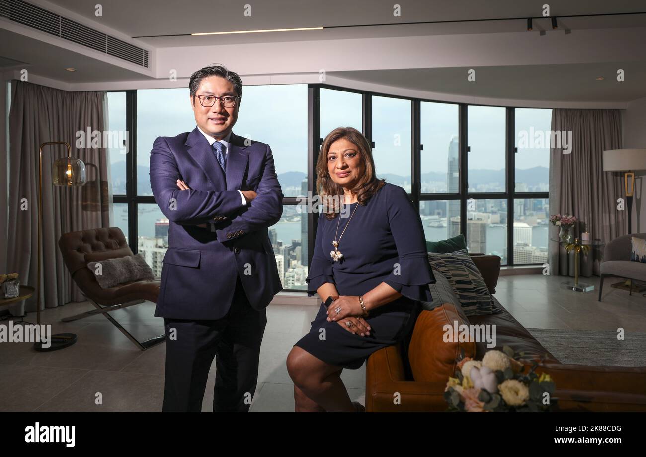 Derek Sun Wei-kong (left), Managing Director of Signature Homes, Sun ...