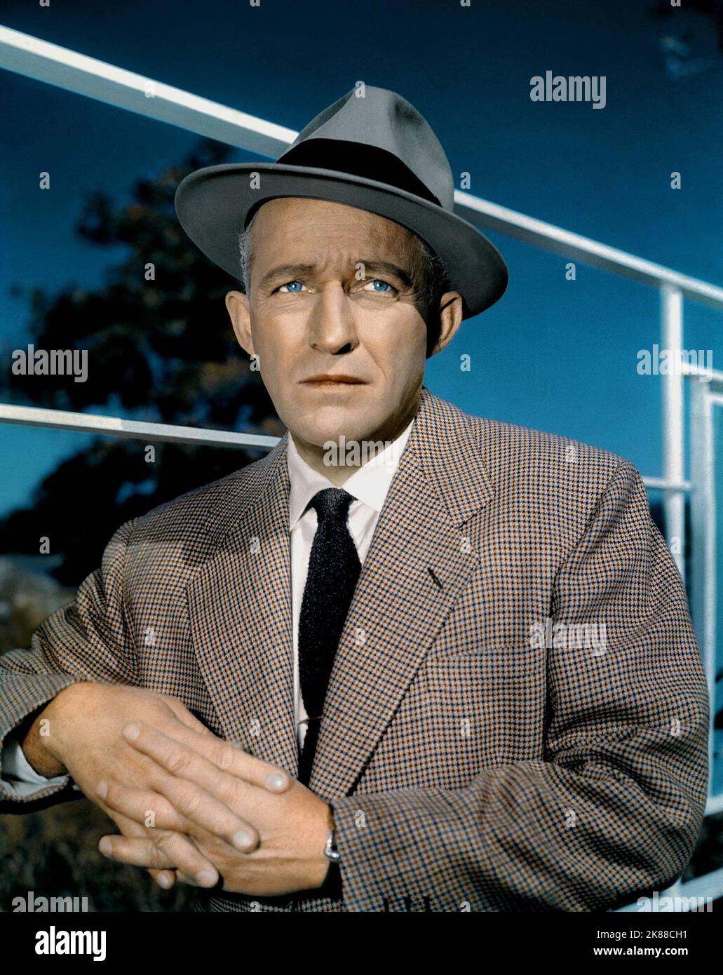 Bing Crosby Actor, Singer & Dancer 01 May 1952 **WARNING** This ...