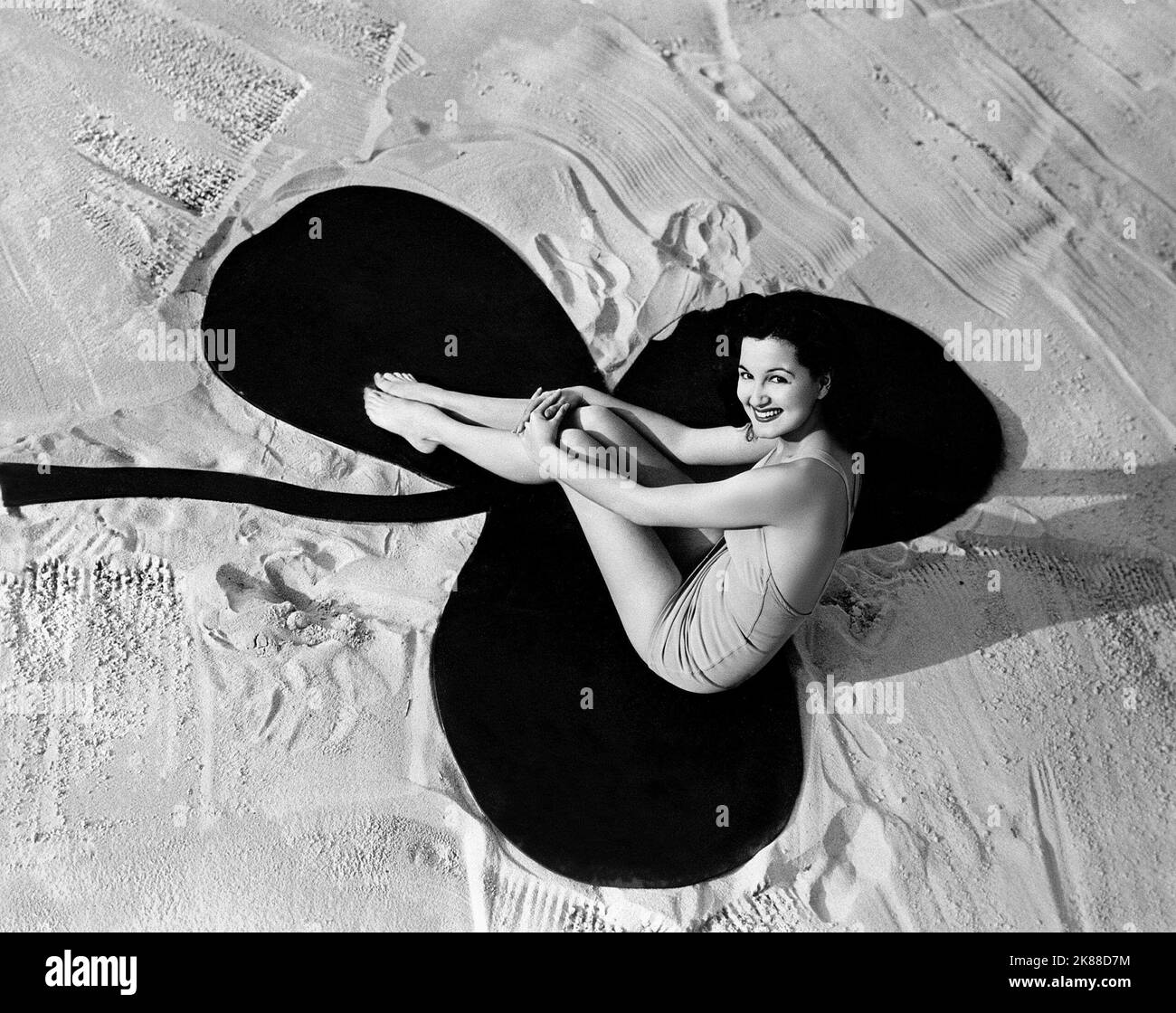 Ella Neal Actress 01 May 1941 **WARNING** This Photograph is for ...