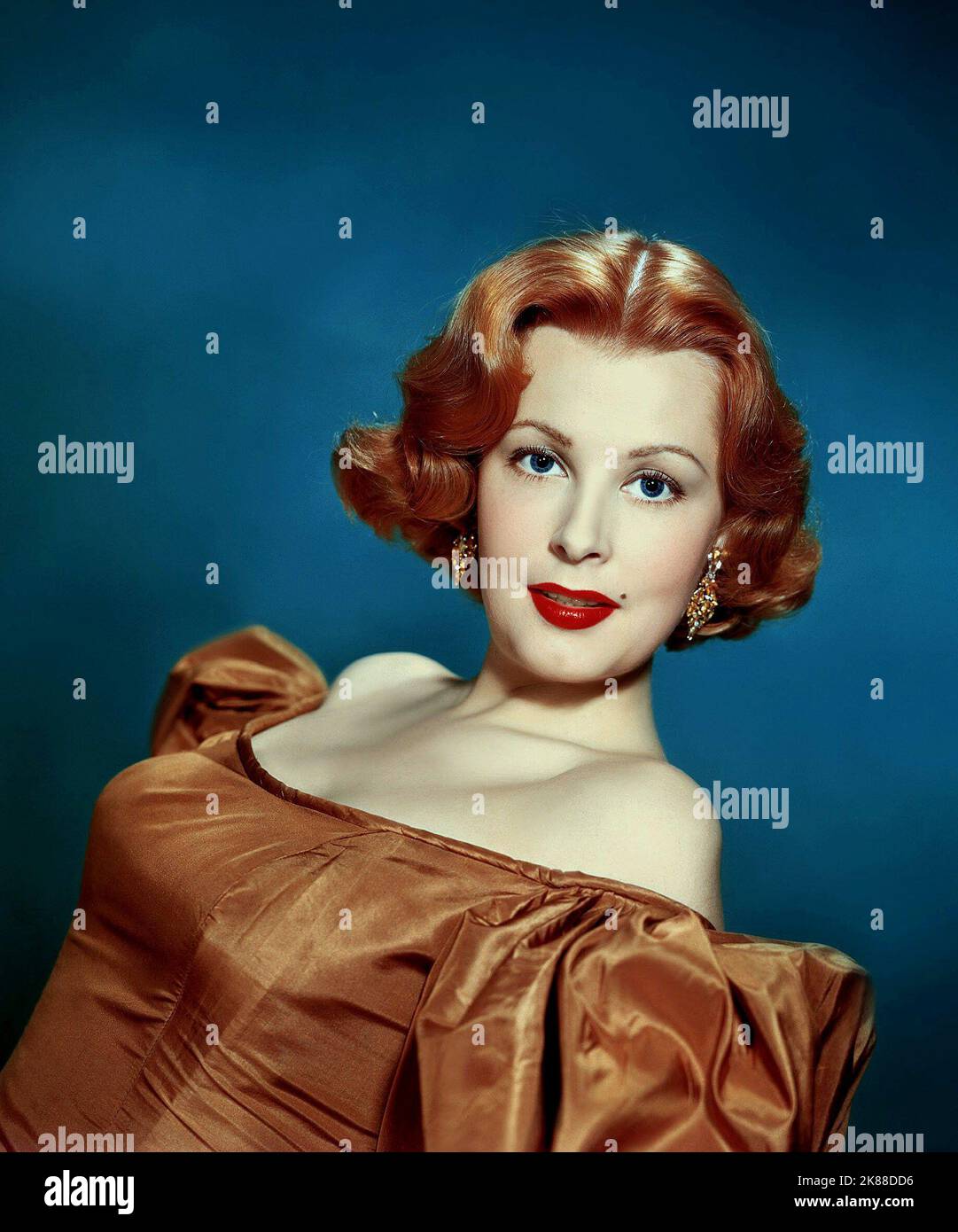 Arlene Dahl Actress 01 May 1954 **WARNING** This Photograph is for ...