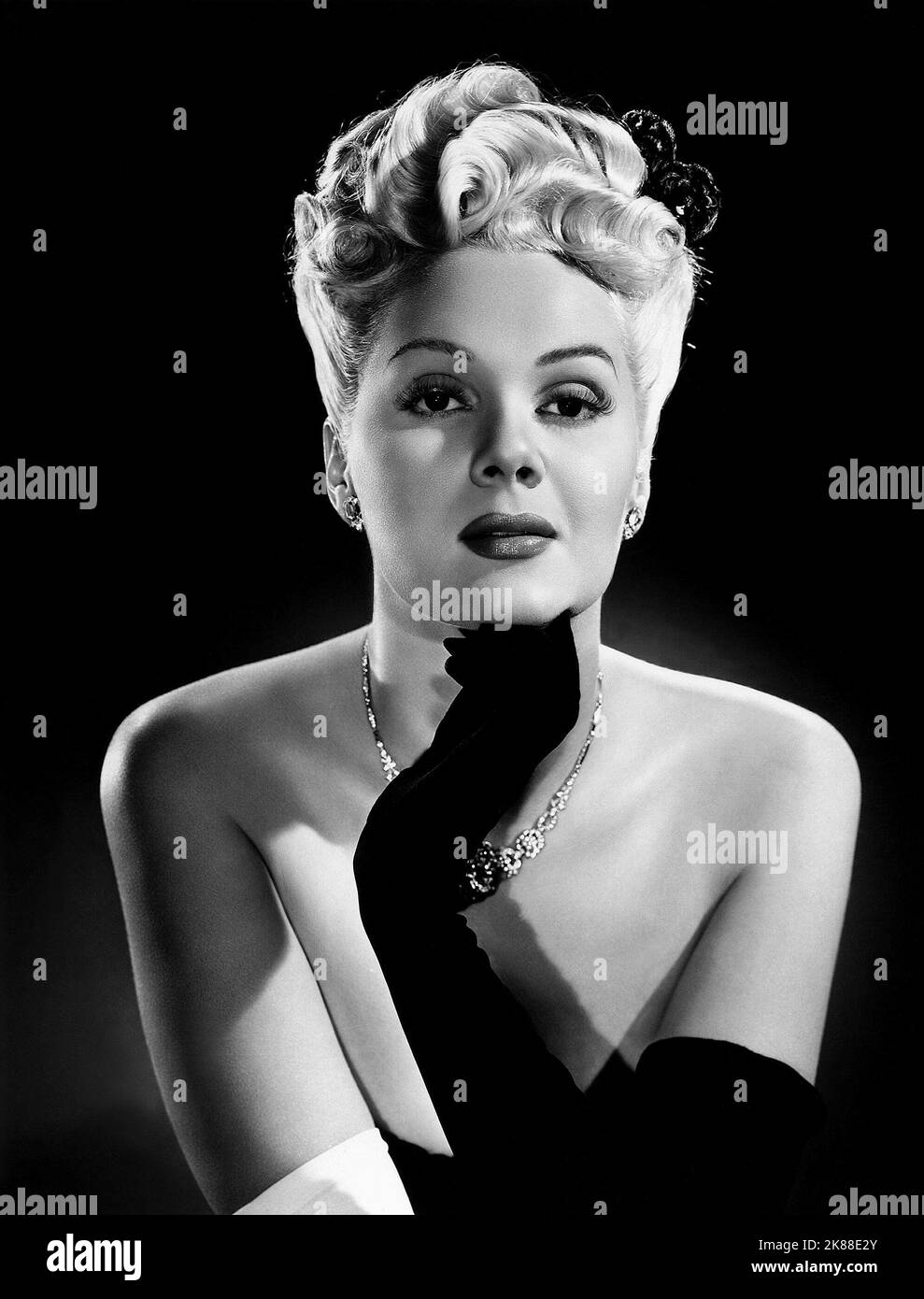 Adele Jergens Actress 01 May 1948 **WARNING** This Photograph is for editorial use only and is ...