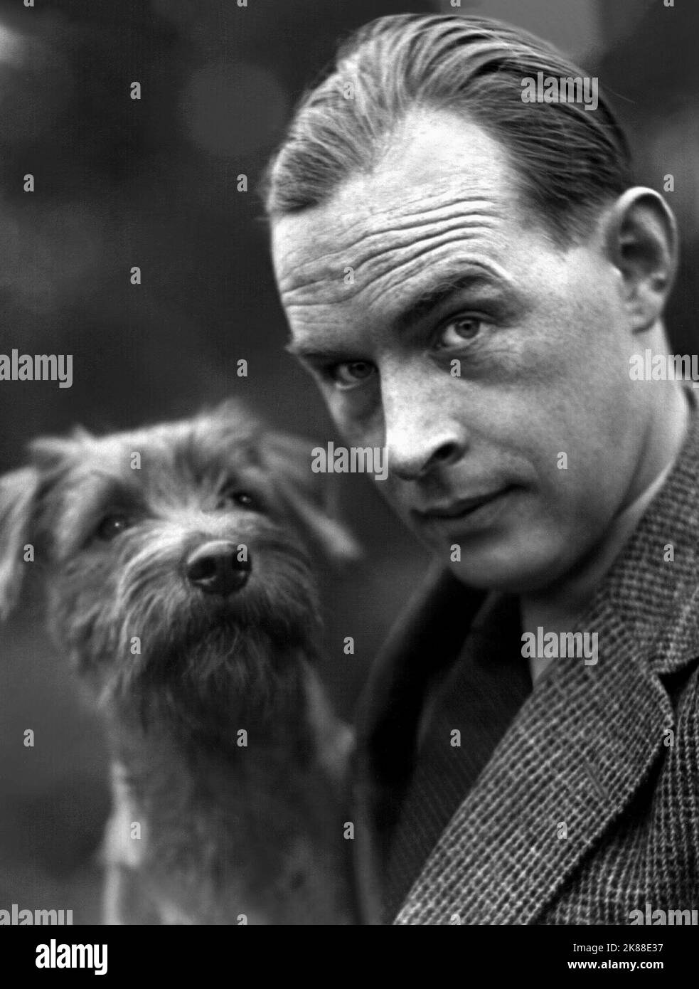 Erich Maria Remerque Writer 01 May 1938 **WARNING** This Photograph is ...