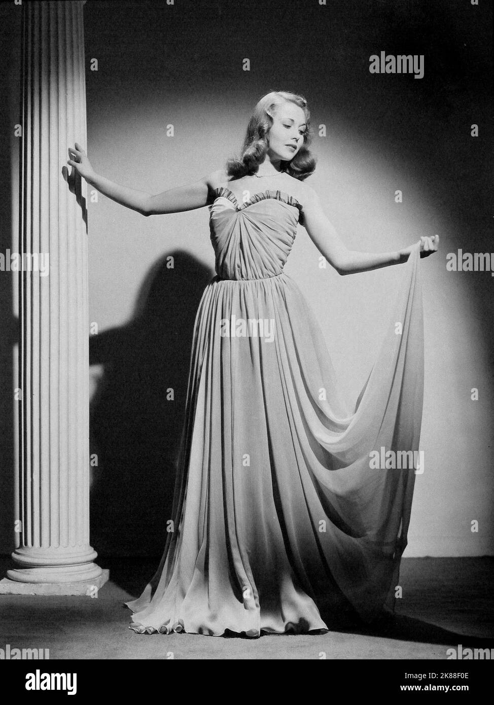 Hazel Court Actress 01 May 1948 **WARNING** This Photograph is for ...