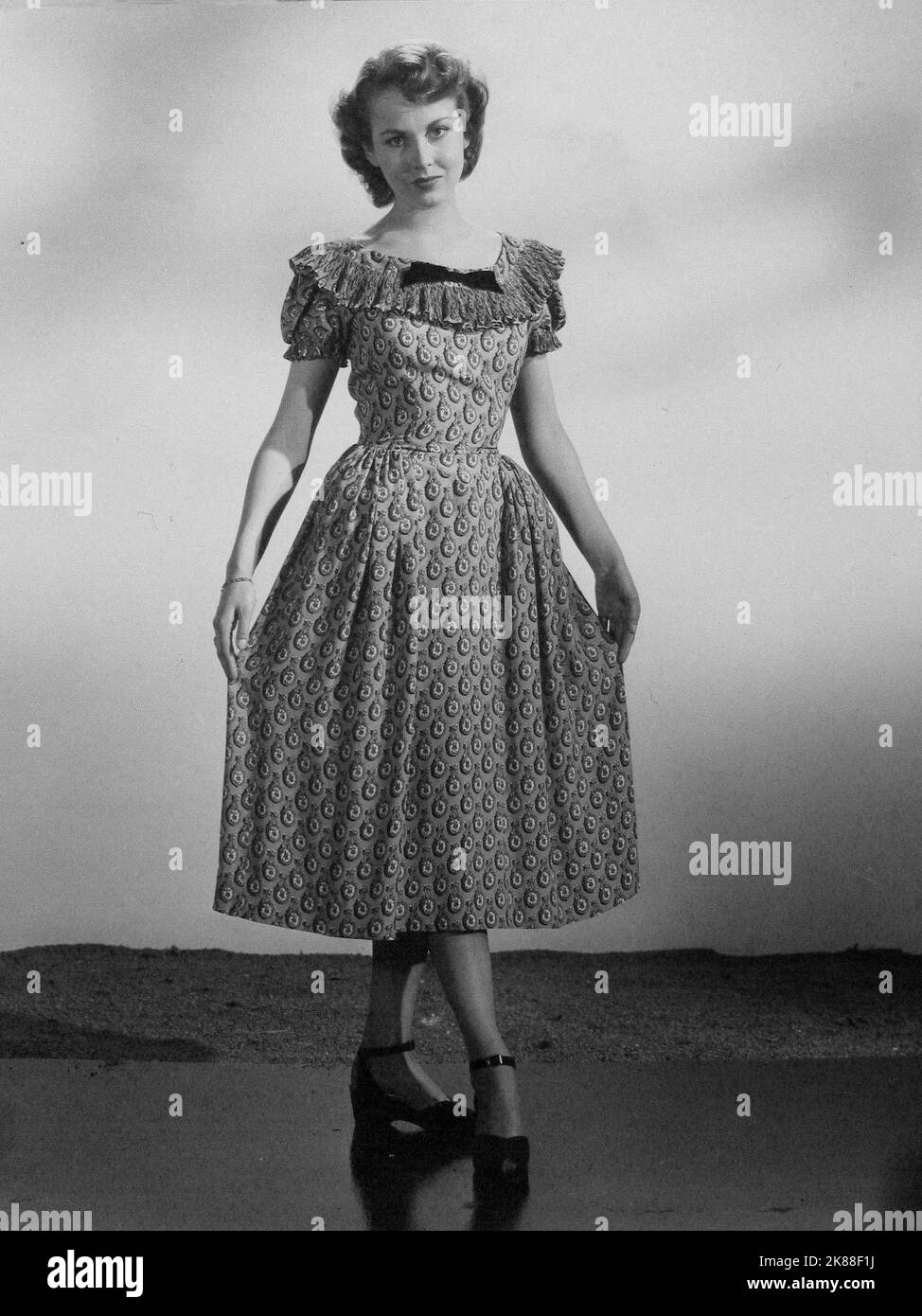 Hazel court actress hi-res stock photography and images - Alamy