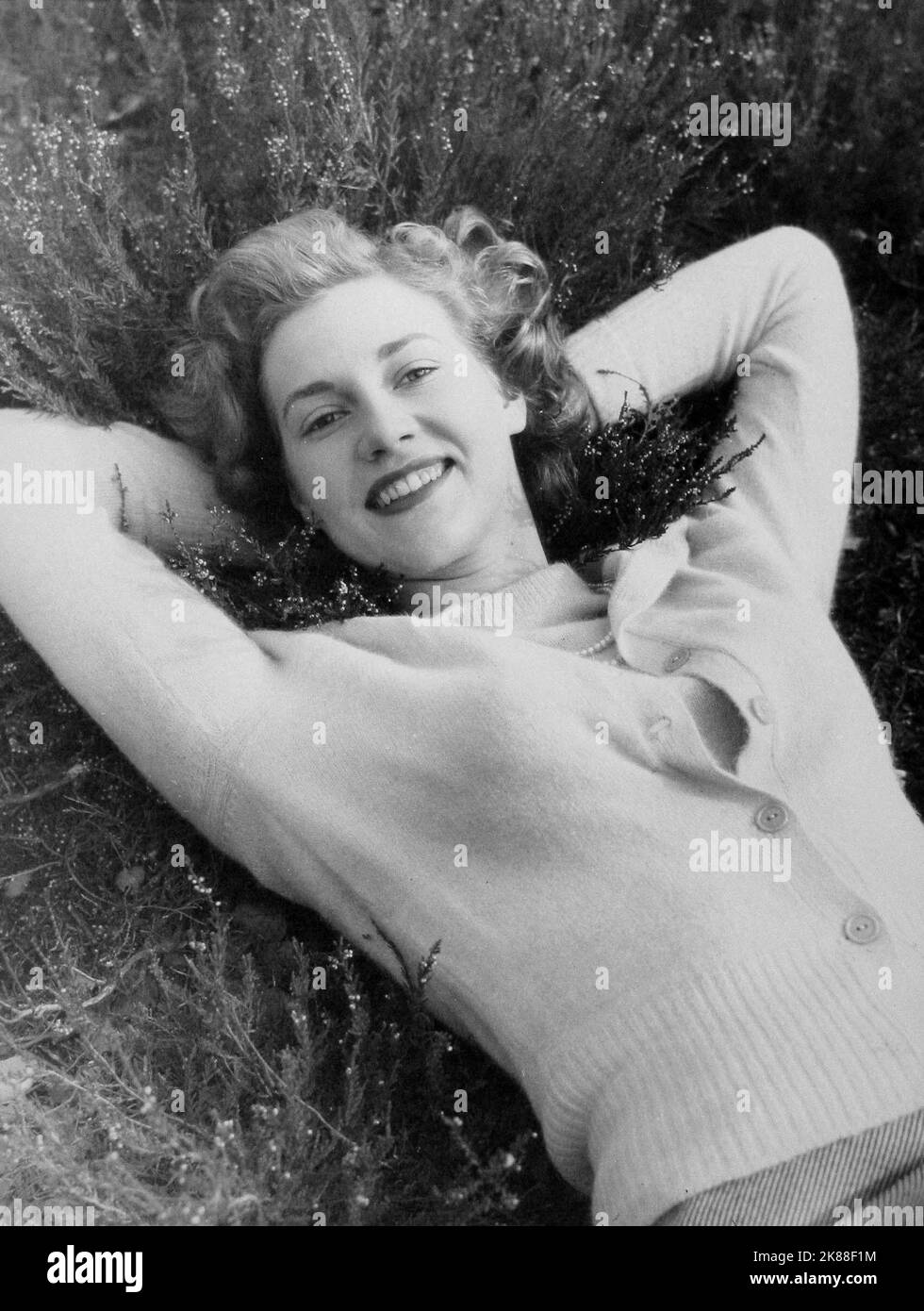 Rona Anderson Actress 01 May 1949 **WARNING** This Photograph is for ...