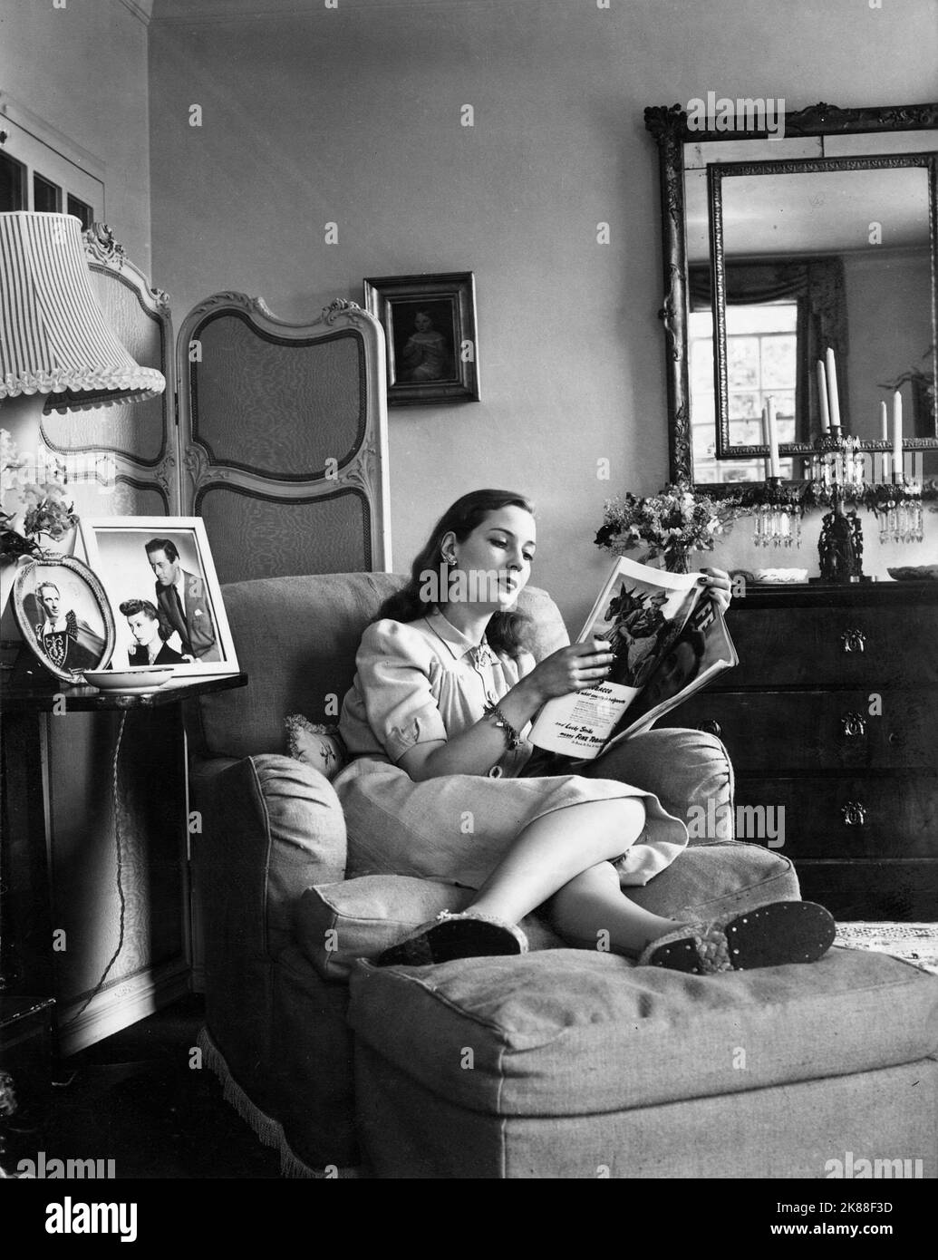 Valerie Hobson Actress 01 May 1948 **WARNING** This Photograph is for ...