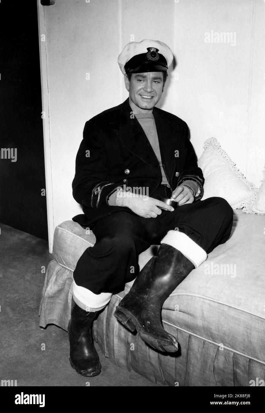 Anthony Steel Actor 01 May 1951 **WARNING** This Photograph is for ...