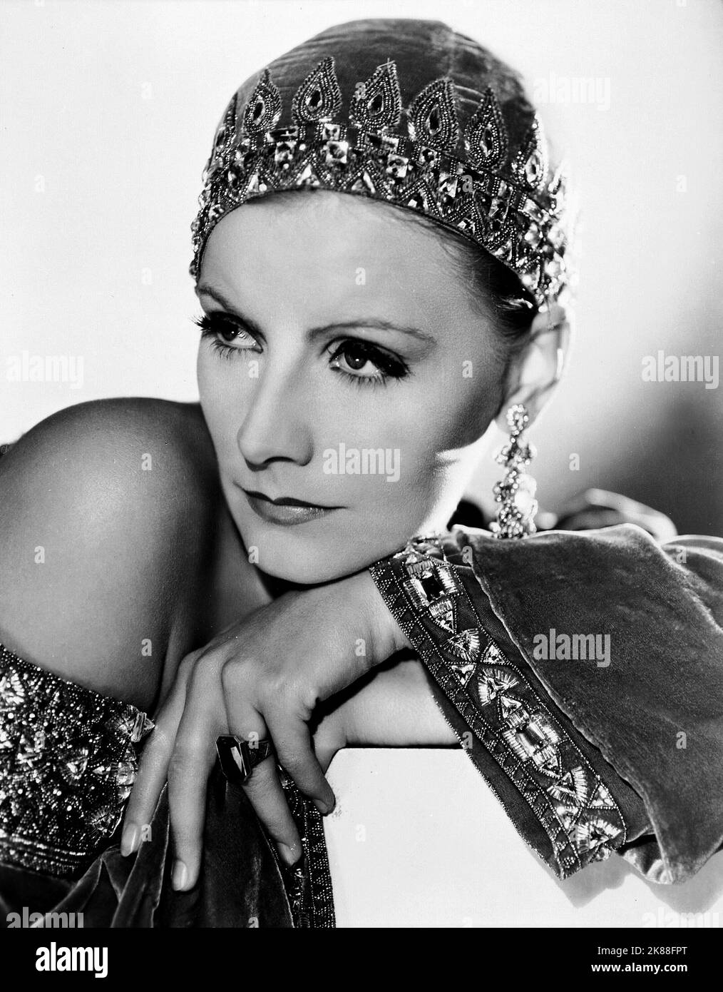 Greta Garbo Actress 01 May 1932 **WARNING** This Photograph is for ...