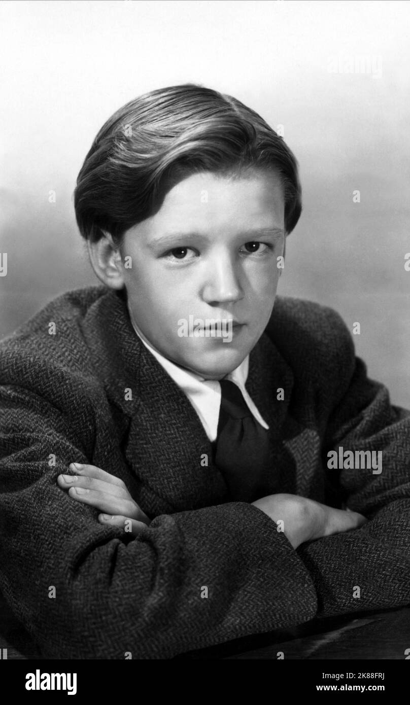 Anthony Wager Actor 01 May 1946 **WARNING** This Photograph is for ...