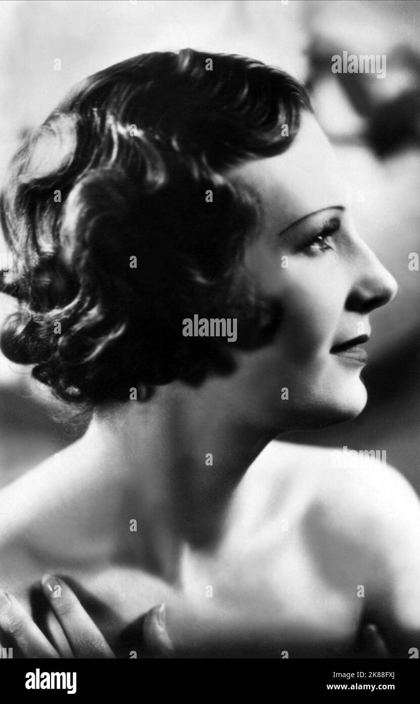 Binnie Barnes Actress 01 May 1929 **WARNING** This Photograph is for ...