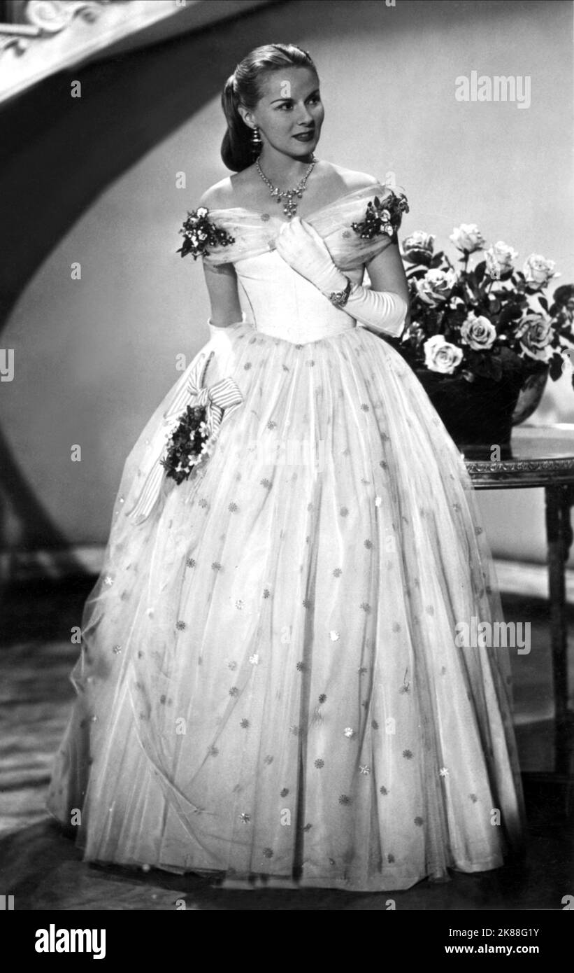 Ann Todd Actress 01 May 1949 **WARNING** This Photograph is for ...