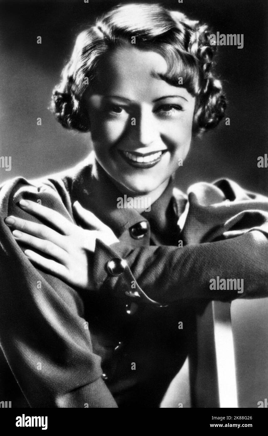 Sally Eilers Actress 01 May 1933 **WARNING** This Photograph is for ...