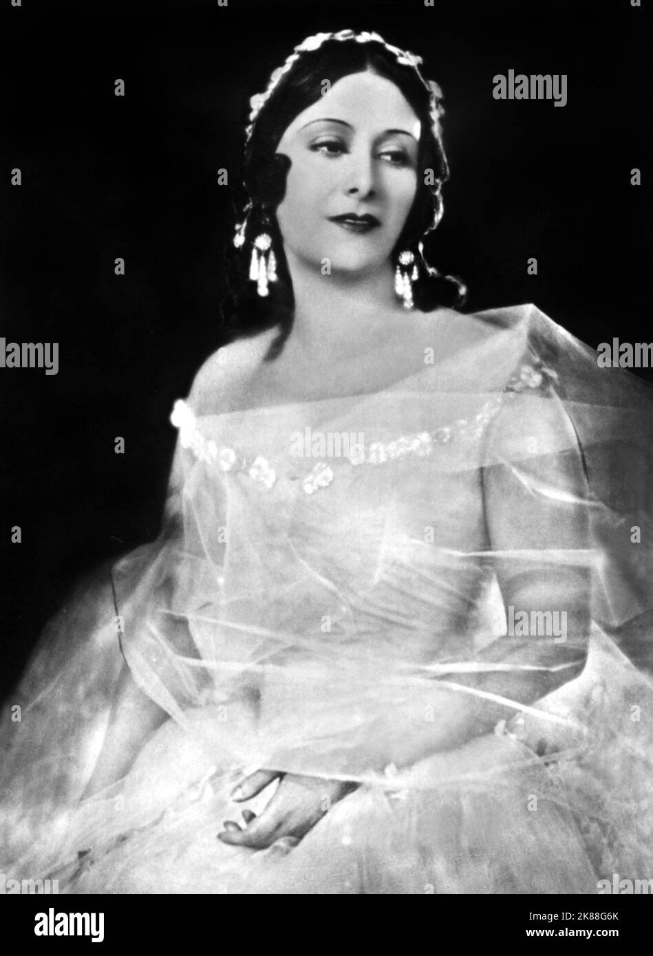 Lil Dagover Actress 01 May 1920 **WARNING** This Photograph is for ...