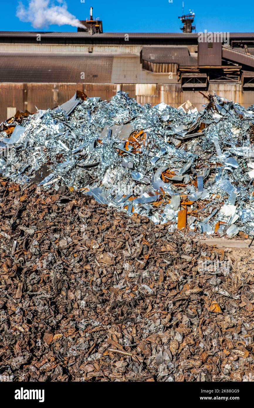 Scrap metal before used in steel mill Stock Photo - Alamy
