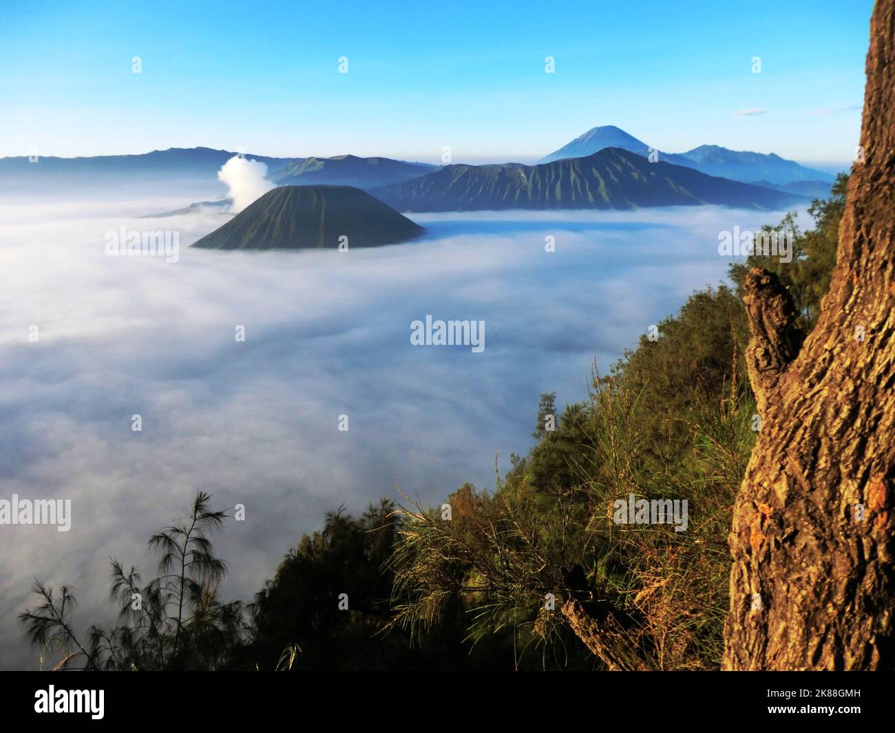 East java volcano hi-res stock photography and images - Alamy
