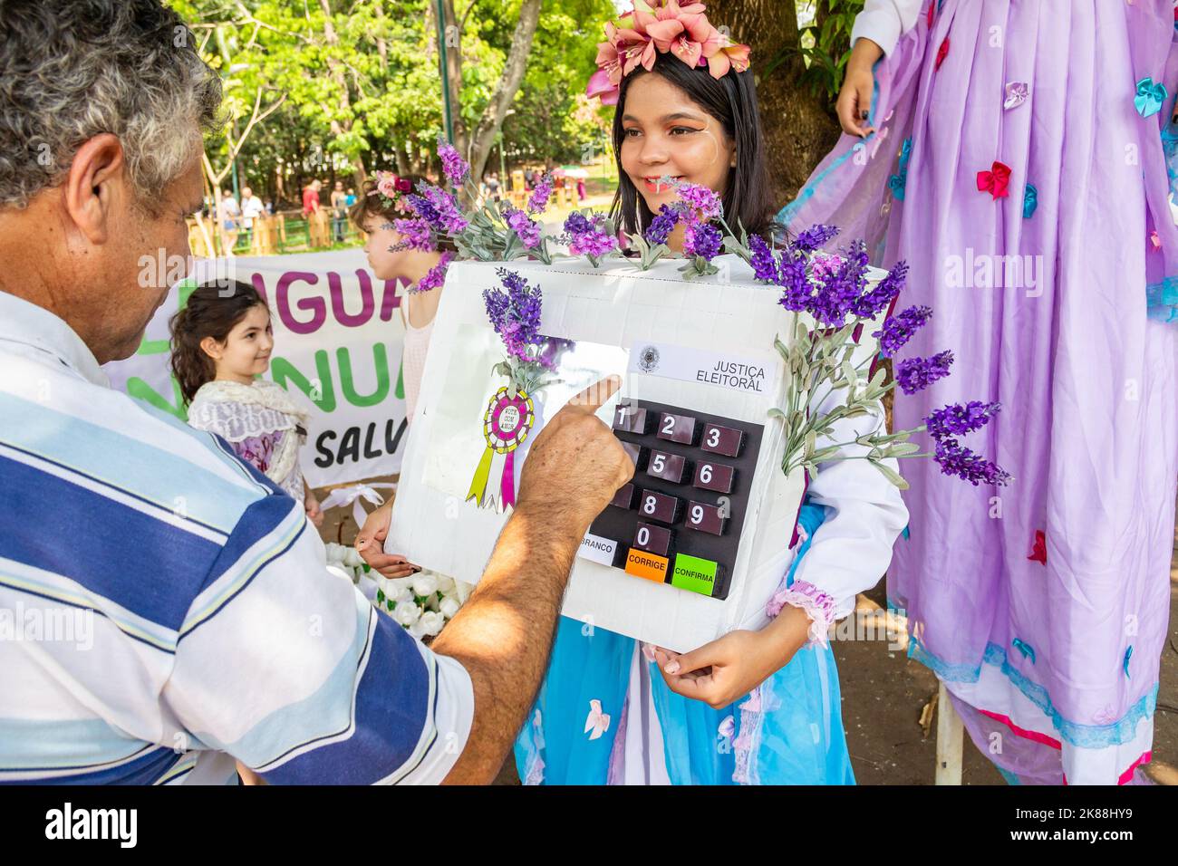 Brazil voting machine hi-res stock photography and images - Alamy