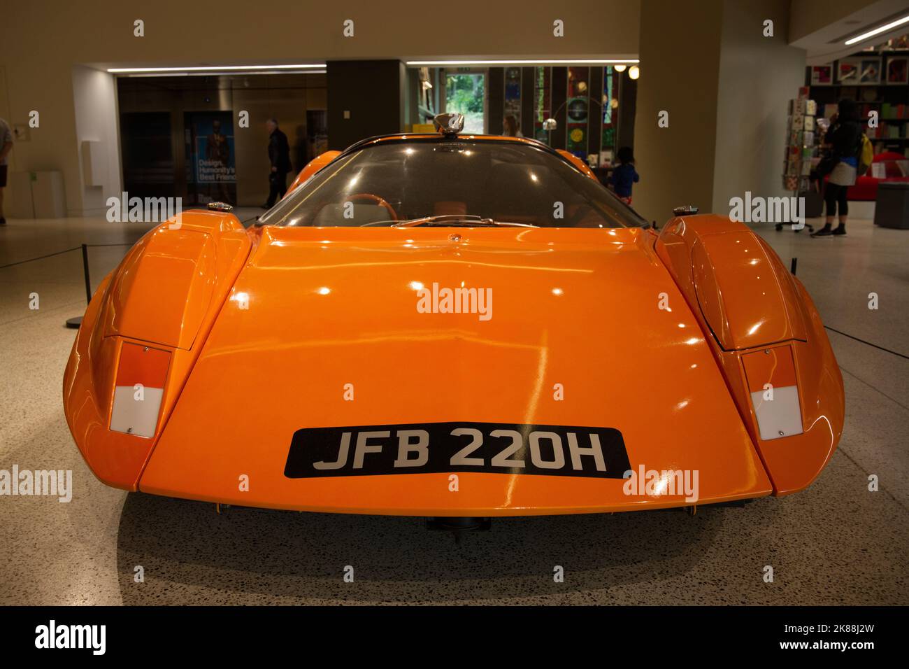 Probe 16 car hi-res stock photography and images - Alamy