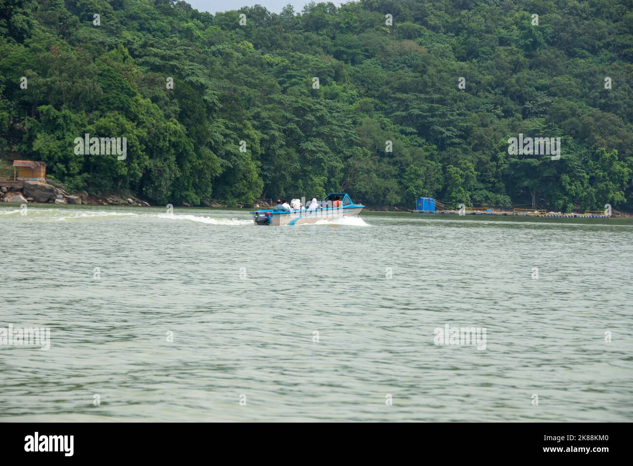 The Andaman Islands are an Indian archipelago in the Bay of Bengal ...