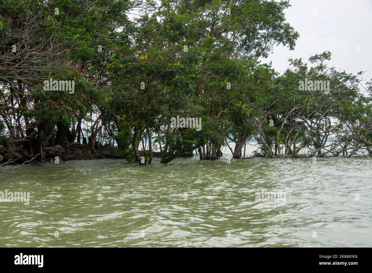 The Andaman Islands are an Indian archipelago in the Bay of Bengal ...