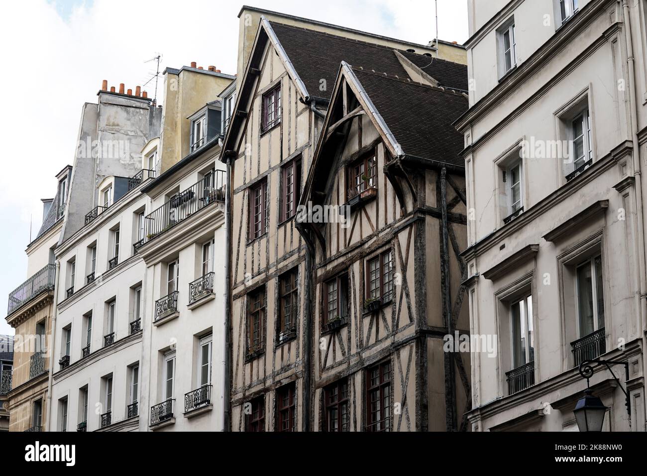 The oldest houses in Paris Stock Photo - Alamy