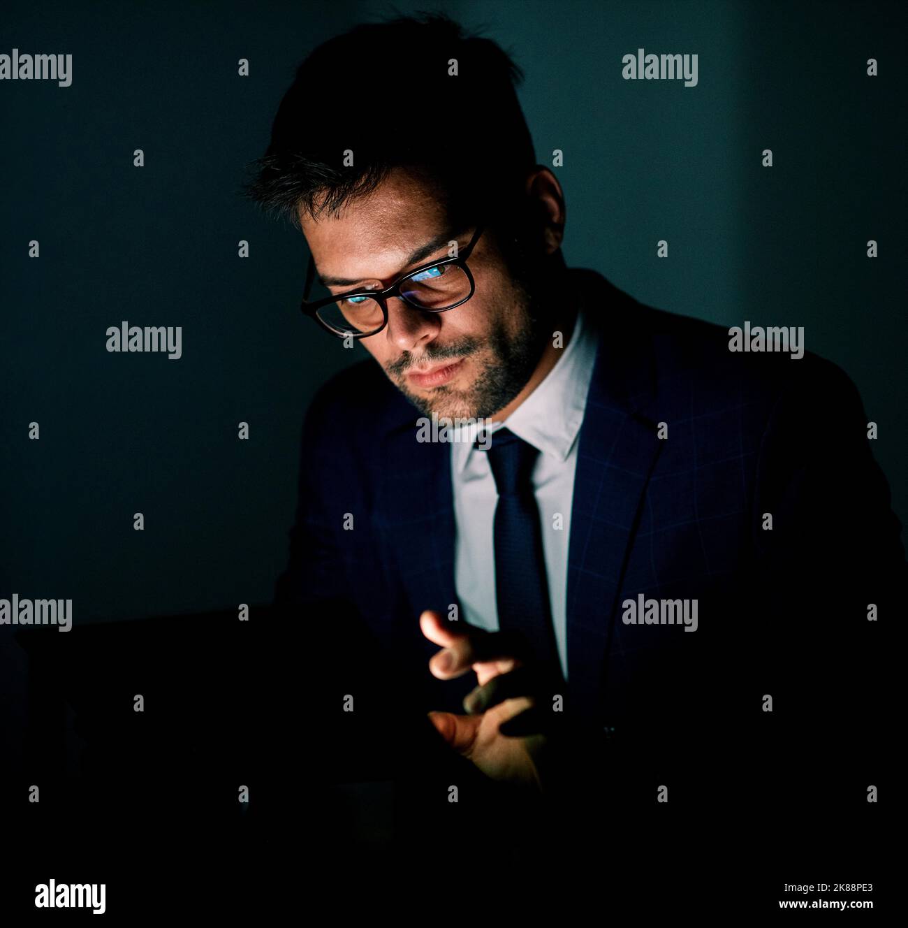 businessman laptop tablet night business computer man office technology ...