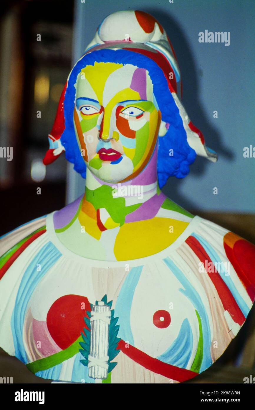 Kiki picasso hi-res stock photography and images - Alamy