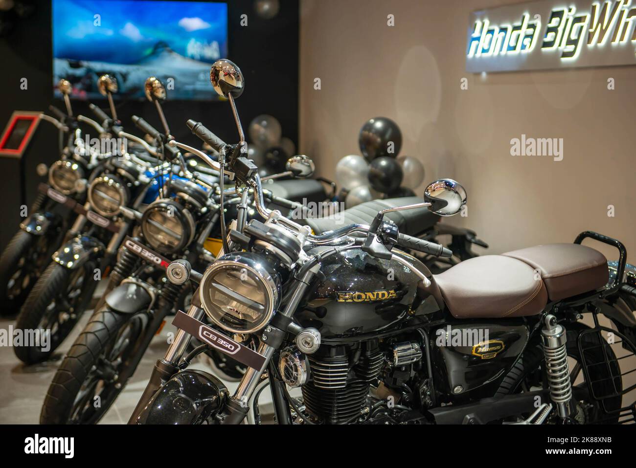 New Delhi, India. 21st Oct, 2022. Premium bikes for sale at Honda ...