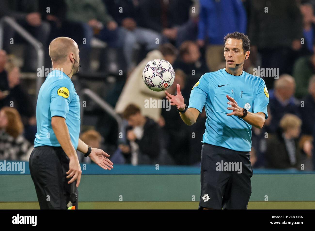 ALMELO, NETHERLANDS - OCTOBER 21: assistant referee Kevin Bodde and ...