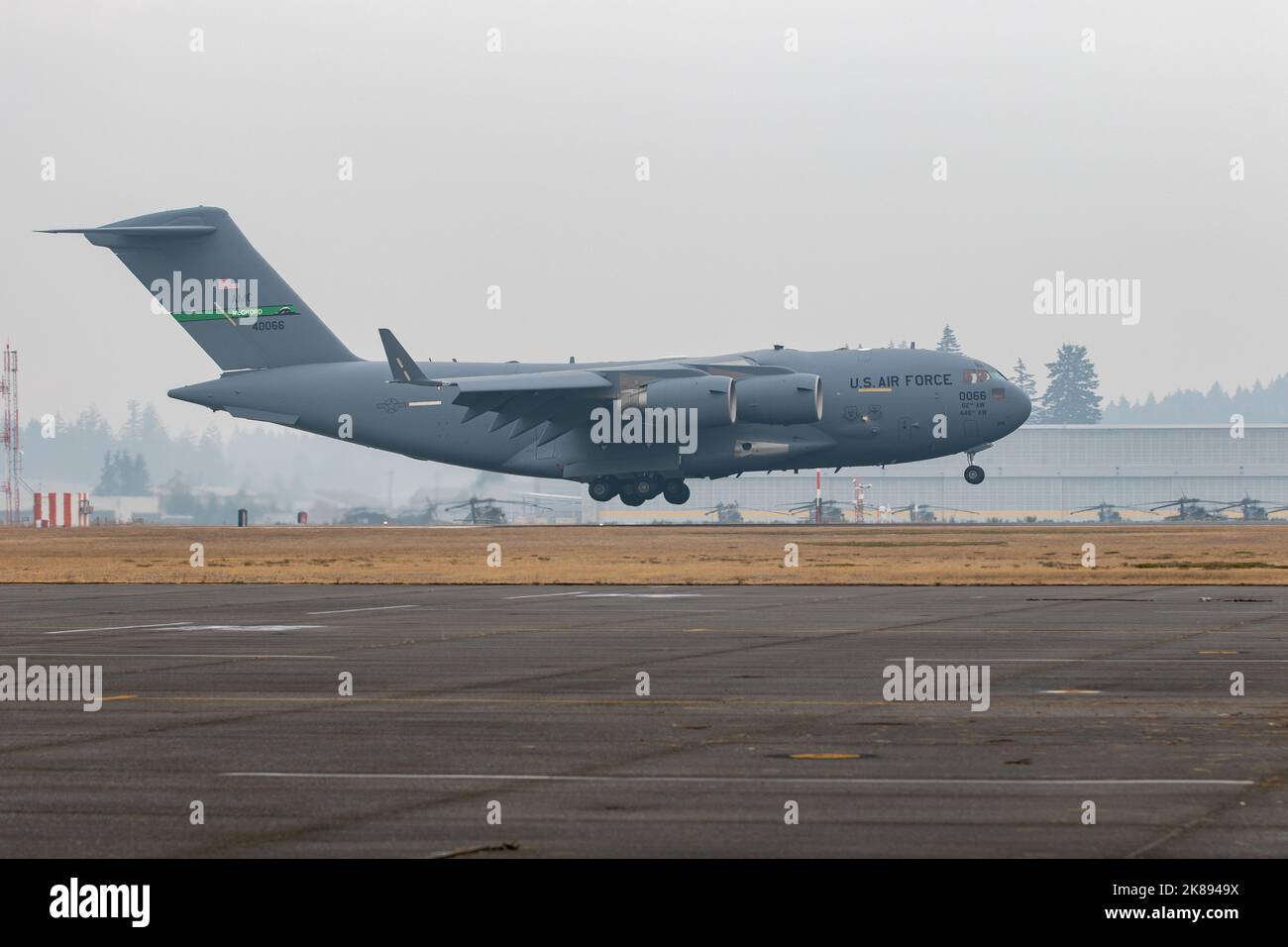 A C-17 Globemaster aircrew assigned to the Washington National Guard ...