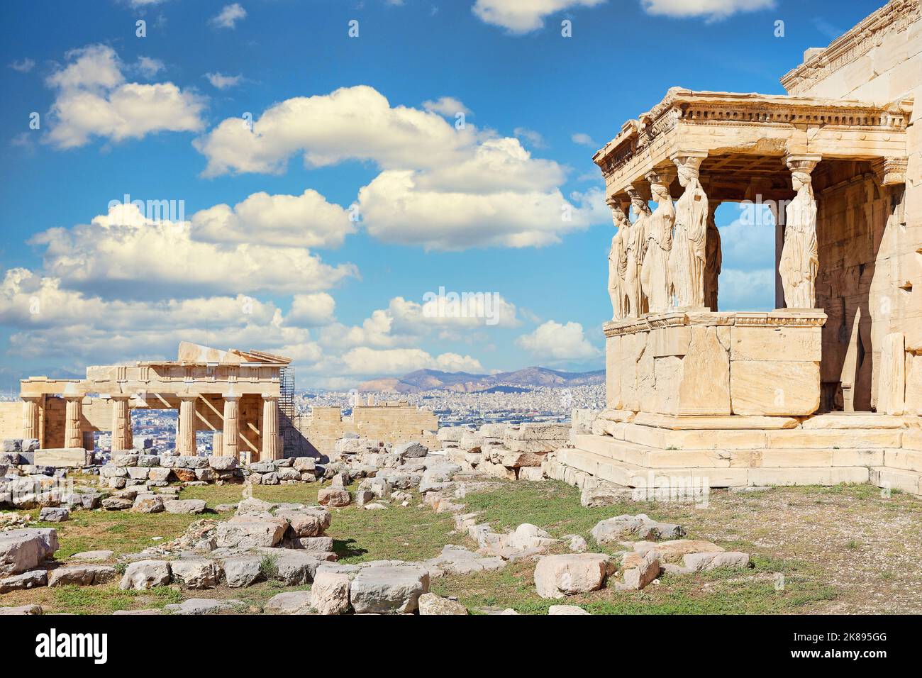 The Caryatids of Erechtheion and Propylaia on the Athenian Acropolis ...