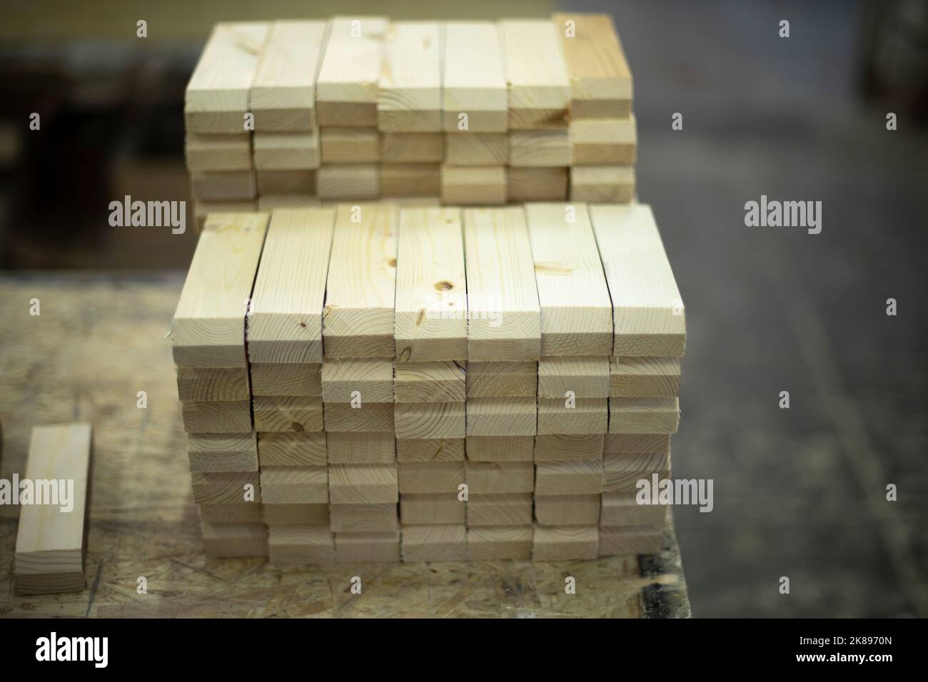 Wood plaques hi-res stock photography and images - Alamy