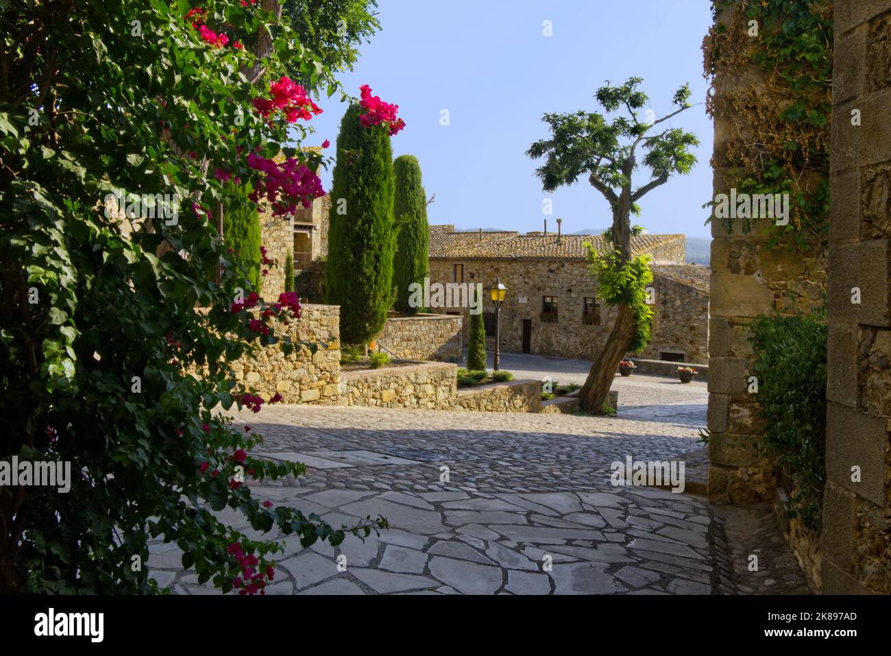 Pals, Spain - Plaça de l'Església Stock Photo - Alamy